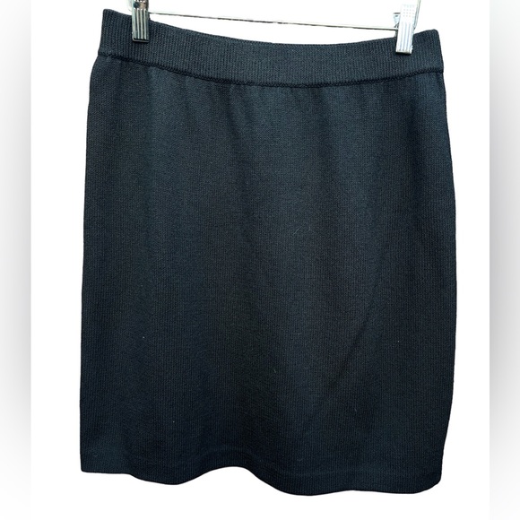 St. John | Skirts | St John Basic Black Mini Knit Skirt | Poshmark